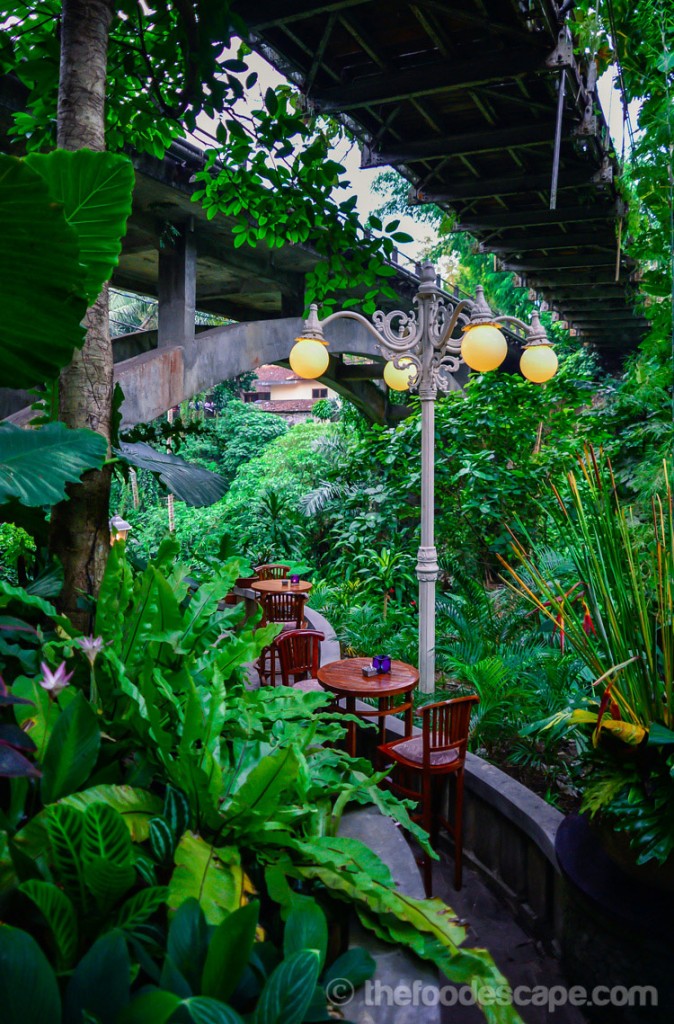 BRIDGES Ubud, Bali - FOOD ESCAPE: INDONESIAN FOOD BLOG