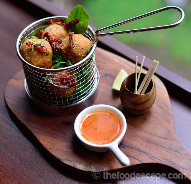 BRIDGES Ubud, Bali - FOOD ESCAPE: INDONESIAN FOOD BLOG